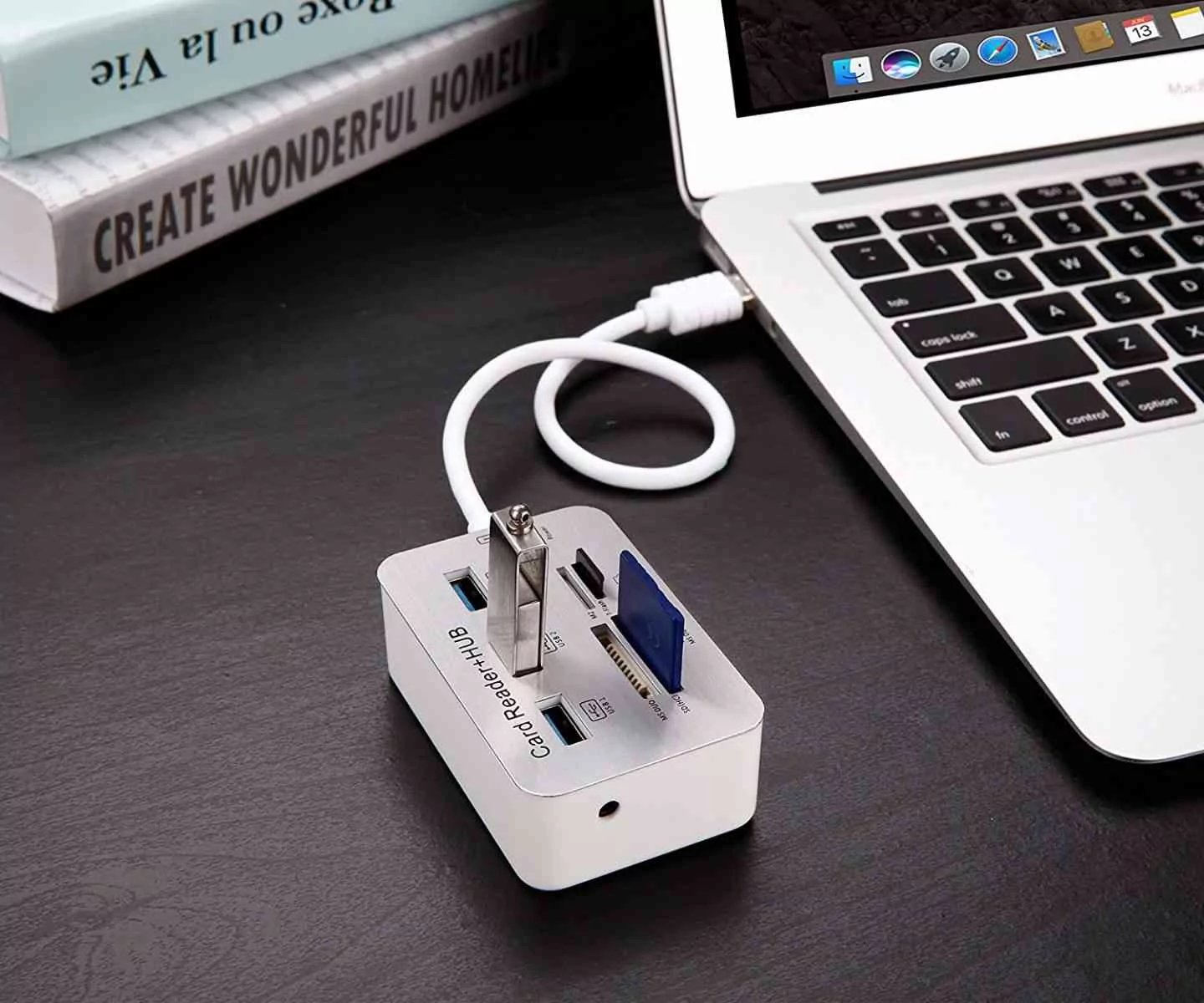 USB 3.0/3.1 Hub With Card Reader - Super Speed USB HUB - toko.lk